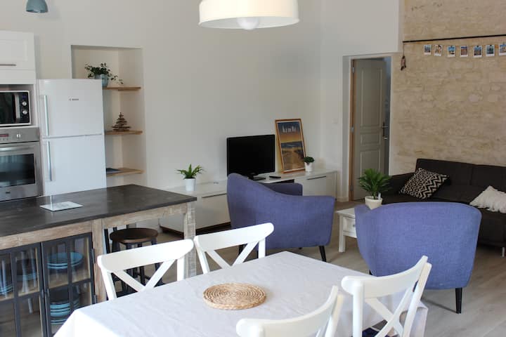 Gîte Indépendant En Pierres à Villedoux - Charron