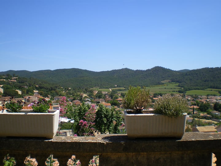 Chambre D'hôte, Dans Une Maison De Charme. - Pierrefeu-du-Var