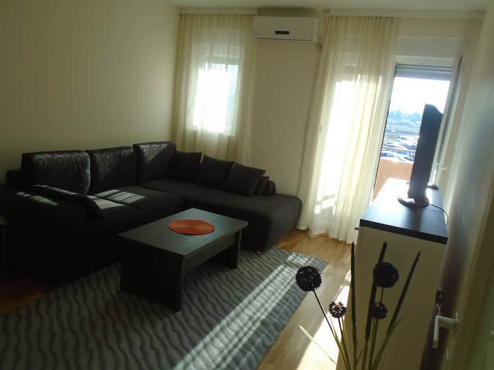 Fantastic Brand New Apartment Near City Center - Podgorica