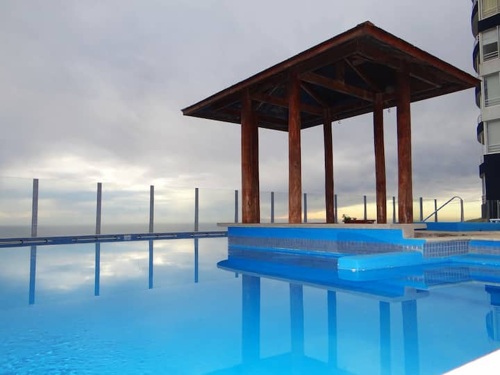 Euromarina Reñaca, Frente A Cochoa, Max.6 Personas - Chile