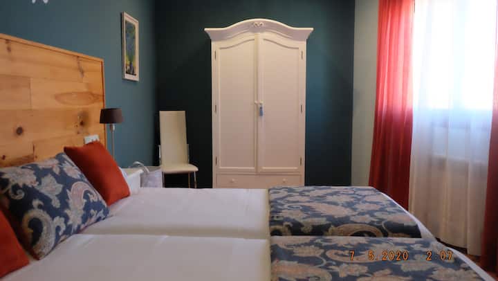 Casa De 4 Habitaciones Todas Con Baño En La Rioja - San Vicente de la Sonsierra