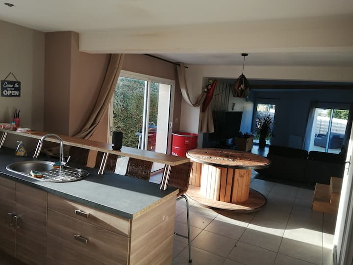 Maison Spacieuse Située Entre Caen Et La Mer 🌊 - Ouistreham
