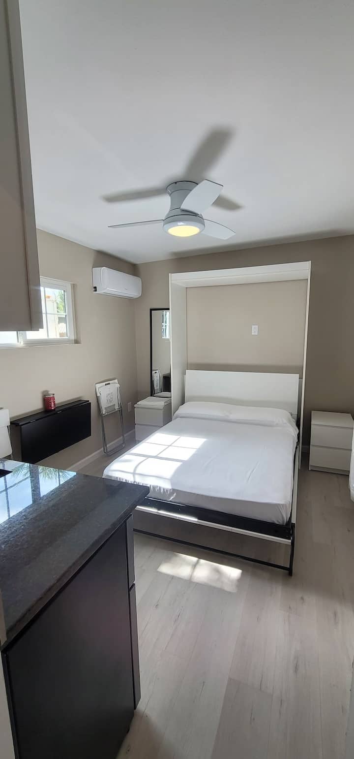 Suncoast Sunsets B - Sarasota, FL