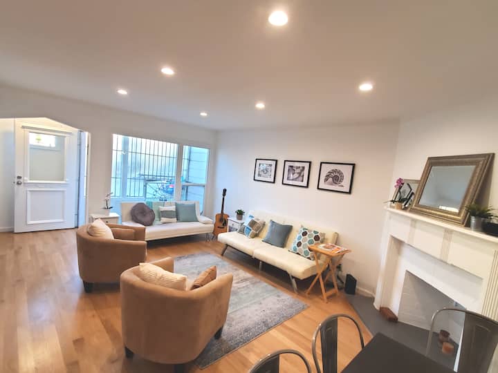 City Views, Open Remodeled Kit & Bath, Bright Room - San Francisco, CA