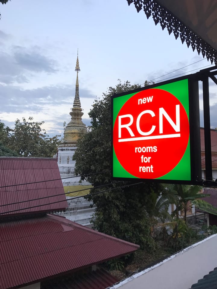 (4)deluxe Double Bed (Windows) - Chiang Mai