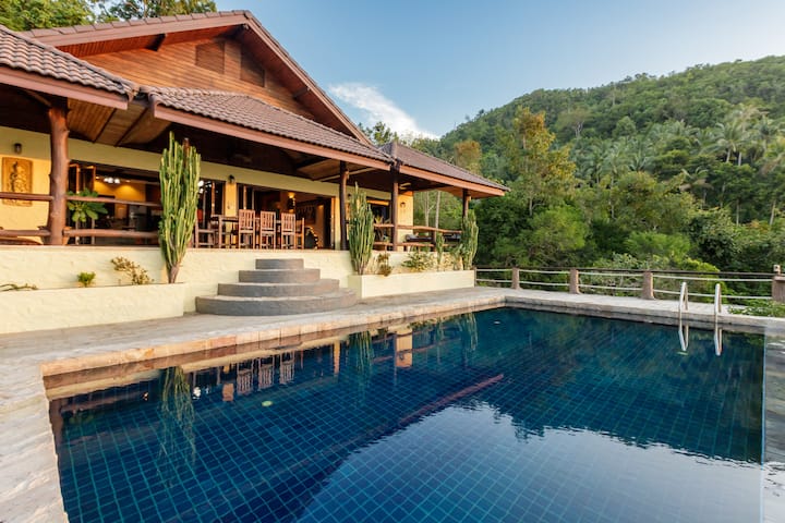 4-bedroom Villa With Stunning Sea/sunset View - Ko Pha Ngan