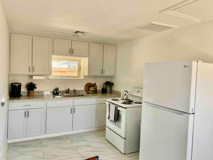 Palm Heights Casita Linda - San Antonio, TX