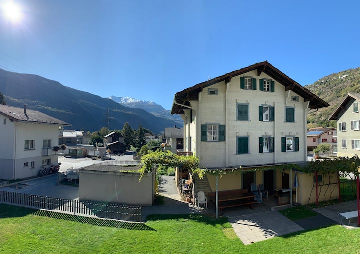 Charmantes, Sonniges Apartment - Stalden