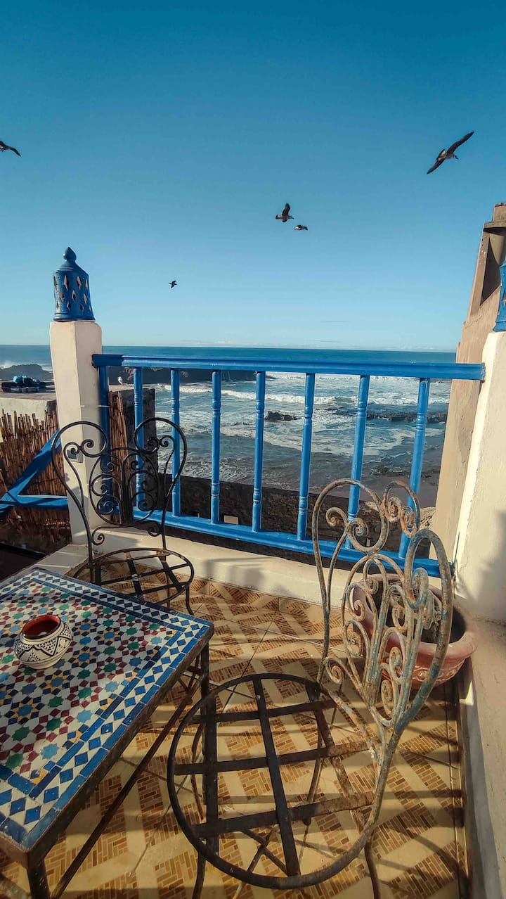 Private Upstairs Room In Tiny House W/ Ocean View - Essaouira