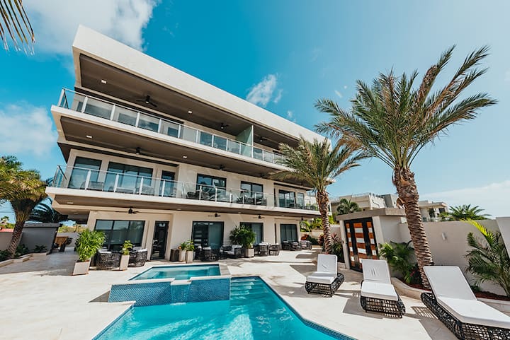 Lux Condo 2br/2bth With Private Balcony - Aruba