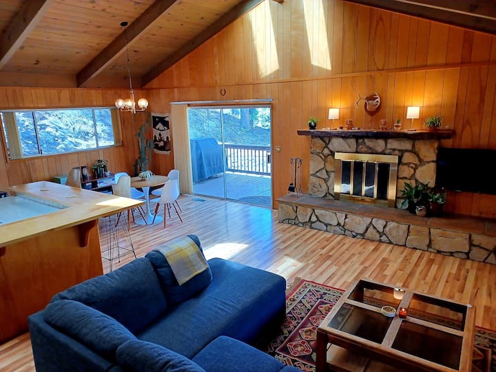 Private Cabin W Wraparound Deck At Lake Gregory - San Bernardino, CA