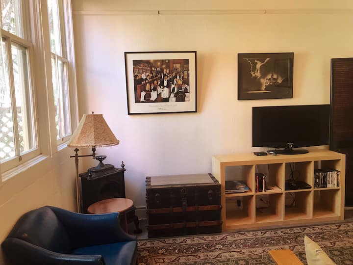 Sweet 1 Br Garden Apartment - Lewhit Cottage - San Francisco Bay Area