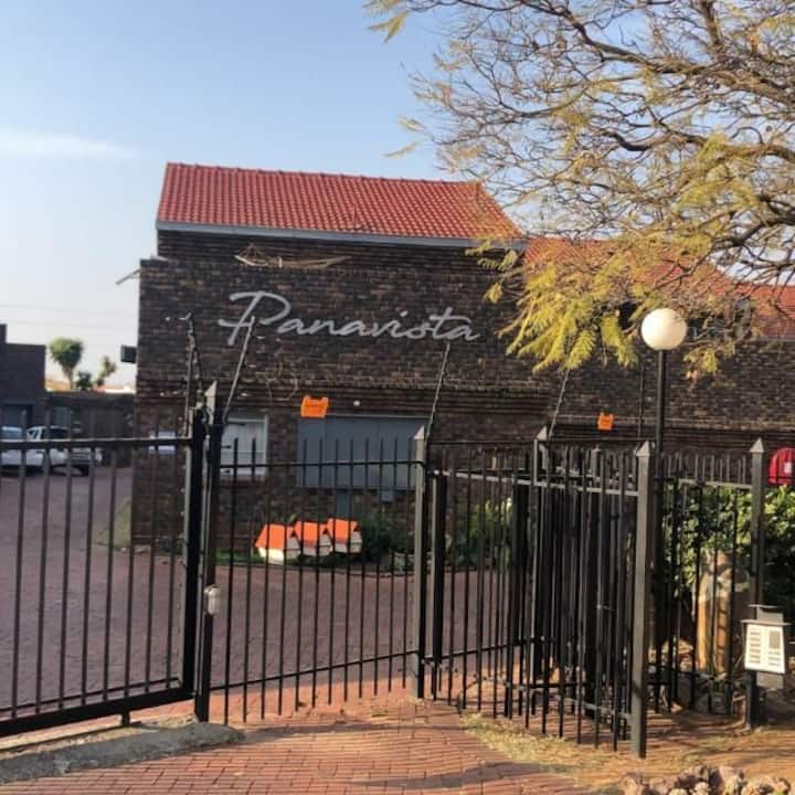 Villa Vista 3a @ Menlyn Main - Pretoria