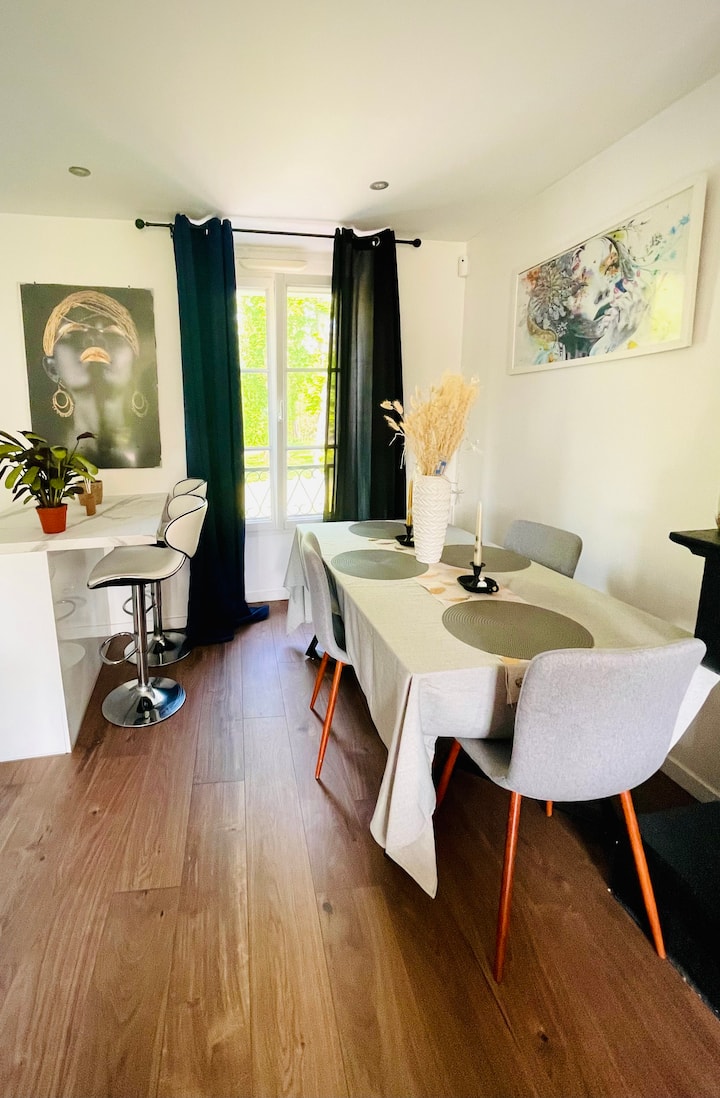 Duplex In The Center Of Gonesse - Gonesse