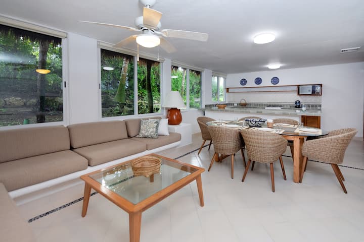Las Villas-great Villa With Garden View - Akumal
