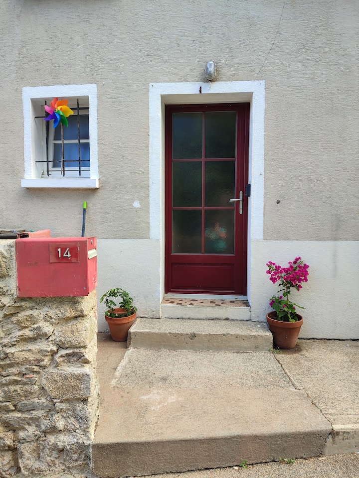 Maison De Village
A 15 Min Du Puy Du Fou - Pouzauges