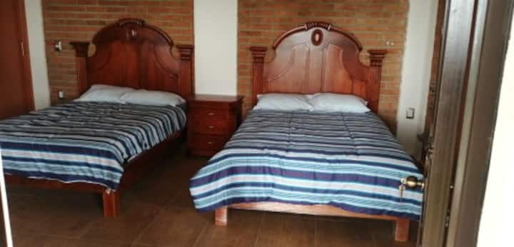 Cabaña 2 Centro Ecoturista La Mesa Eltigre Mich - Tzintzuntzan
