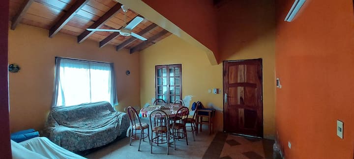 Lugar Apacible Lleno De Paz. - Pilar