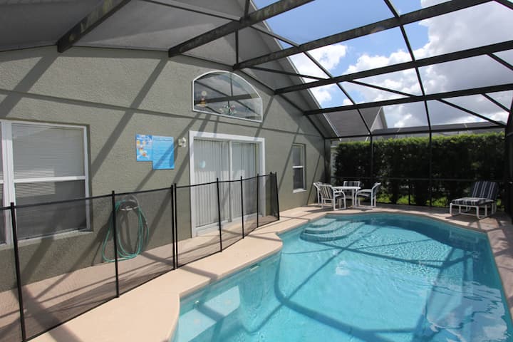 Emerald Island 4 Bed Pool Home! Close To Disney! - Four Corners, FL