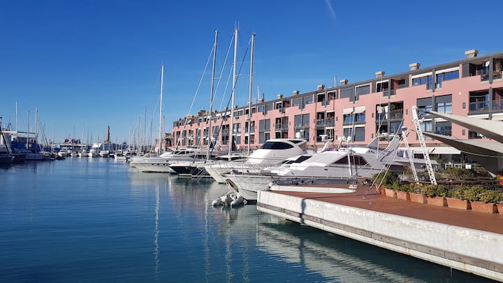 Three-room Apartment On Water At Genoa Old Port - Genoa