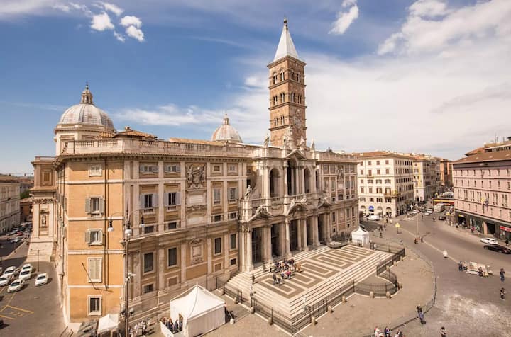 Basilica Santa Maria Maggiore View - Roma