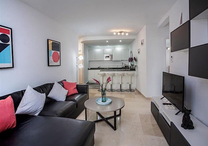Estepona Marina Apartment - Sea Views - Estepona