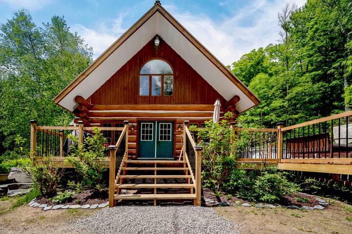 Muskoka♥Log♥Cottage♥Forest♥Pool♥Arrowhead♥Hot-Tub - Cottages for Rent ...