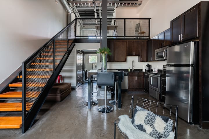 Wonderbread Factory Loft- Short North-free Parking - Ohio State University, Columbus