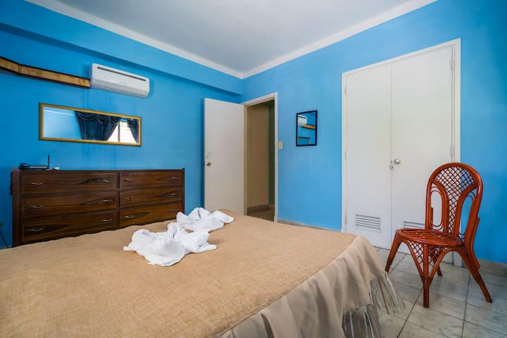 La Habana A Tus Pies - La Habana