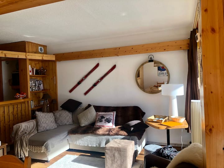 Réunion De Deux Studios Style Charlotte Perriand - Séez