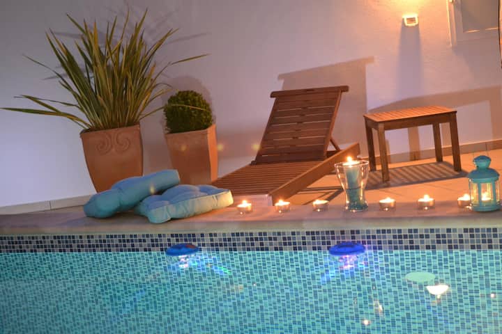 Loft Near The Beach With Pool - Pula