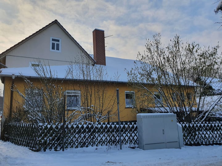 Großes Haus Mit 5 Schlafzimmern Und Garten - Germany