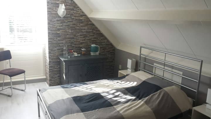 Landelijke Kamer Voor 2 Personen. - Gouda