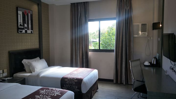 Vienna Hotel 3 山景双床房(Standard Room Double Bed) - Coron