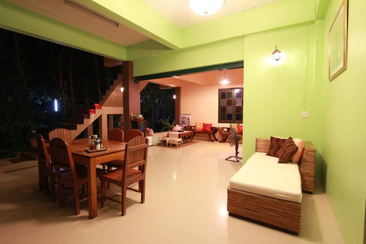Feather Room, Banklangtung Art Home - Kanchanaburi