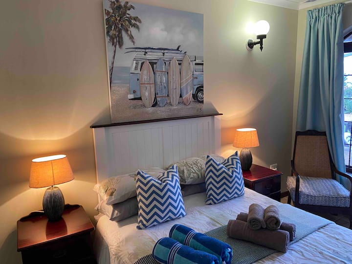 Sanddune Guesthouse, Shakas Rock (Cozy Clam Unit) - Dolphin Coast