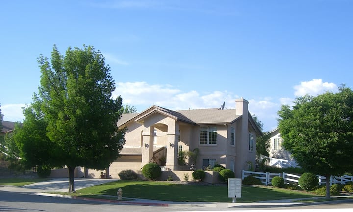 Beautiful Large Home Near Downtown - Paso Robles, CA