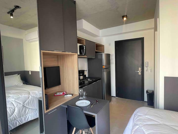 Studio Compacto Próx Sírio 909 - Pinheiros