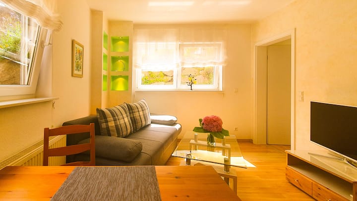 Nicht Zuhause Und Doch Daheim - Kandel