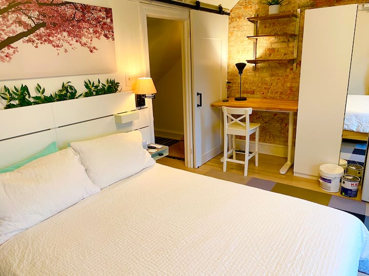 Upenn/chop/drexel: The Zen Den, Ucity Flat - Philadelphie, PA