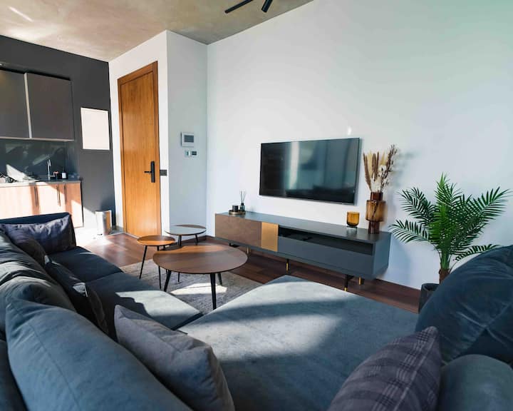 Urban Chic - 2br Stylish Retreat - Casablanca