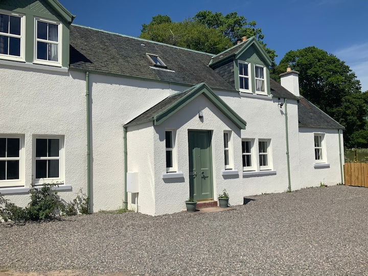 Balmore Farmhouse Near Loch Ness With Hot Tub - Loch Ness