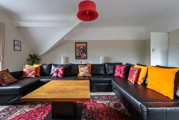 Large Apt, Garden, Lark Lane, 2 Miles City Centre - Cheshire