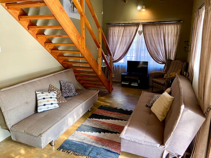 The Owls Thatch, Nelspruit - Mbombela