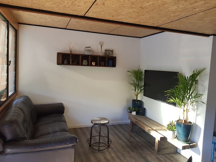 Country & Coast - The Loft - Coffs Harbour