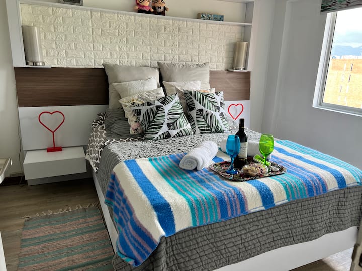 Hermoso Y Cálido Apartamento, Cerca Al Aeropuerto - Bogota