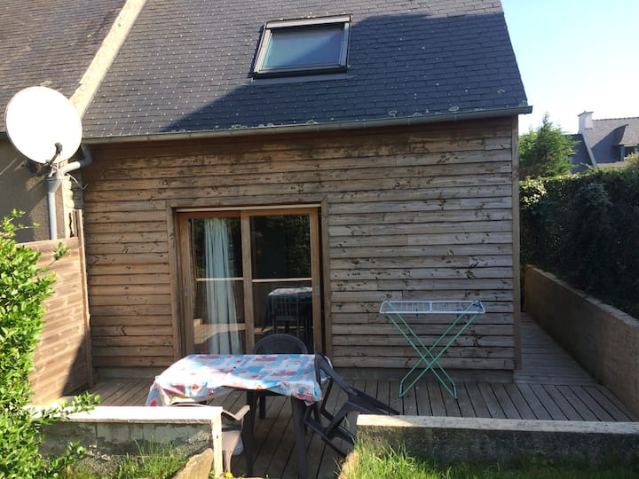 Beau Studio En Duplex Avec Terrasse - Concarneau