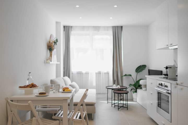 Appartement Pour 6 Voyageurs Proche Aéroport ! - Nice