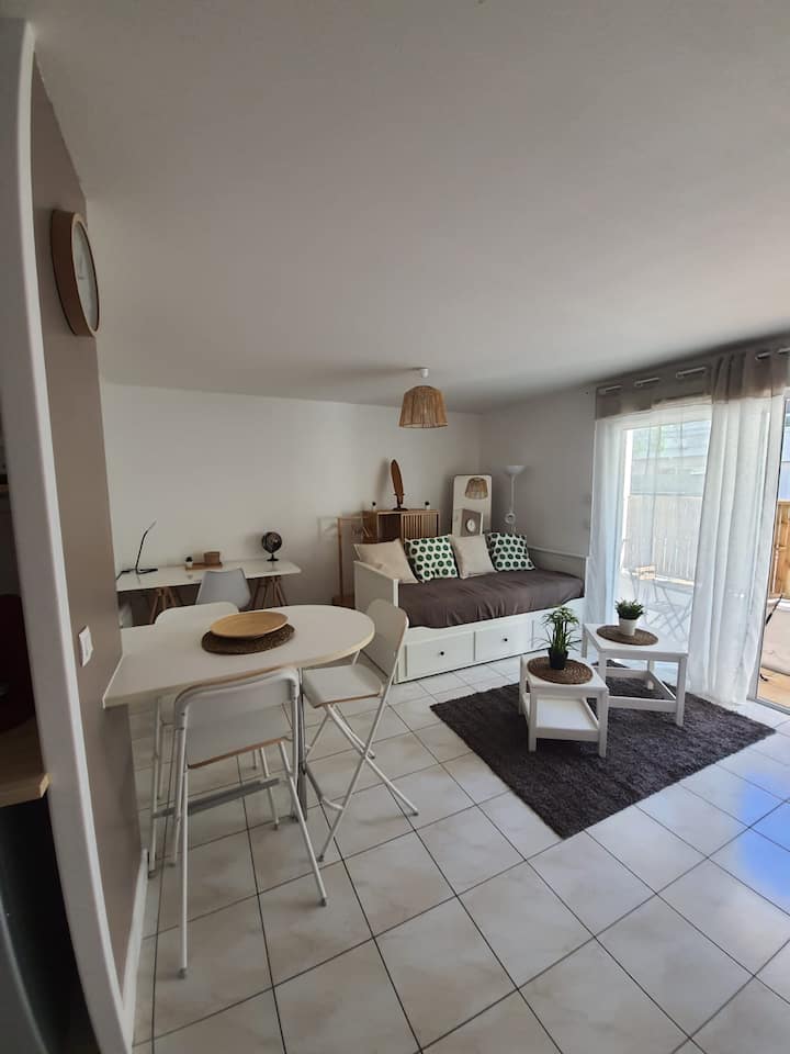 Grand Studio Au Centre Du Bab à 3 Km Des Plages - Anglet