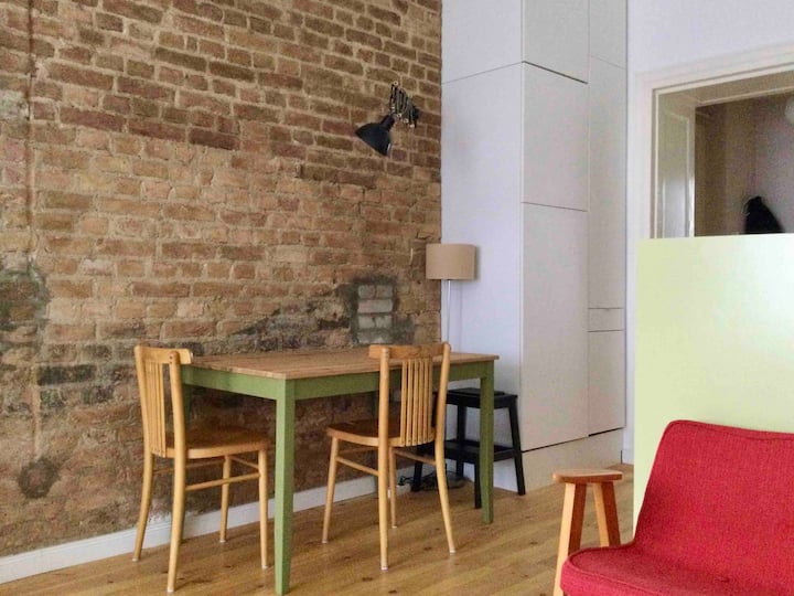 Apartment In Neukölln-schillerkiez - Berlín